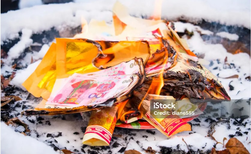 The Meaning of Joss Paper in Ceremonies – Funeral Memorial